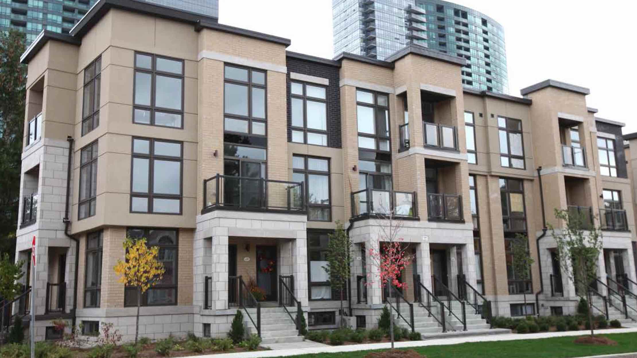 Midtown's On The Subway New Preconstruction Town Homes